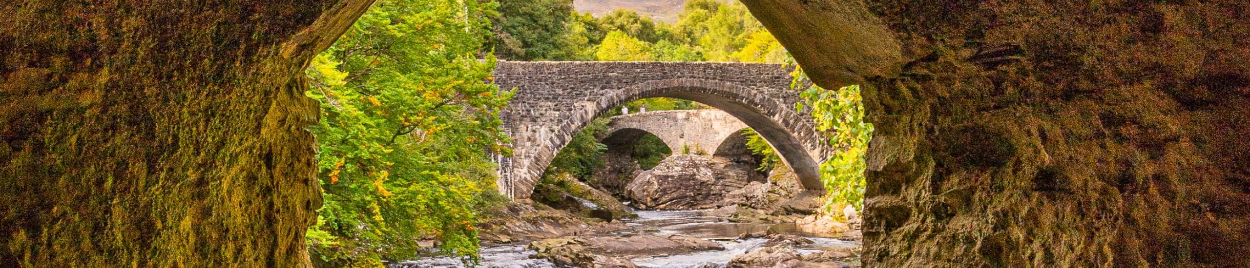 Invermoriston Bridge and Folly is a great day out | Inverness Things To Do